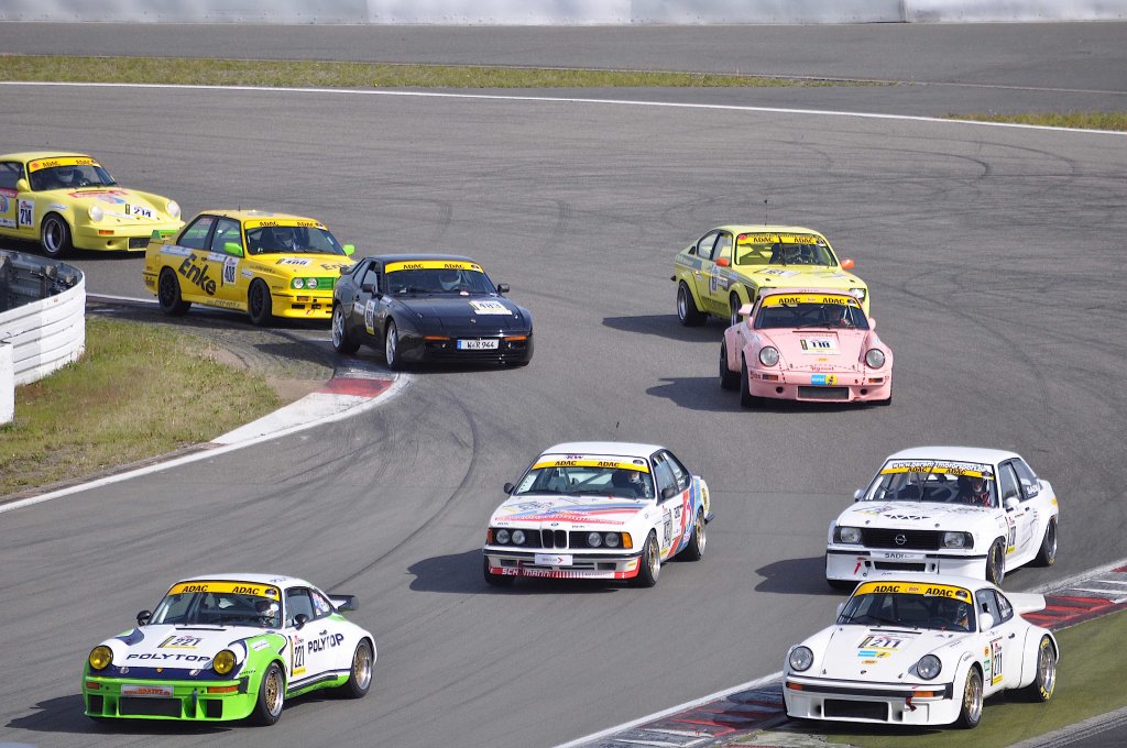 Bei der dritten Ausgabe der Nürburgring Classic: Erfolg für den APTIV ...